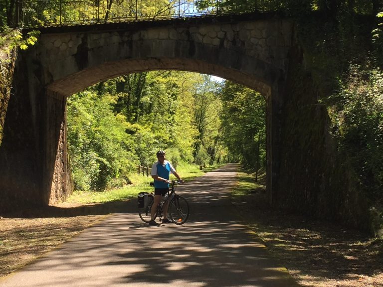 La voie bressane : Voie Verte Lons le Saunier - Louhans, carte et ...