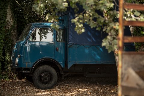 Unusual location: Truck-lodge at the Les Animaux et Marino animal ...